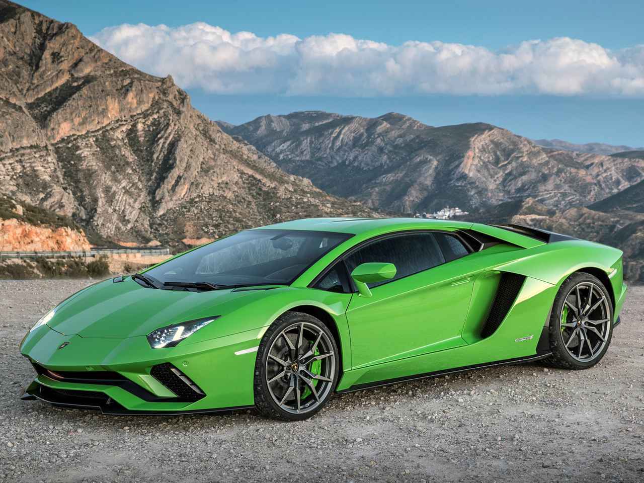 ランボルギーニアヴェンタドール全モデルの価格をご紹介！ - SANE CARS BLOG