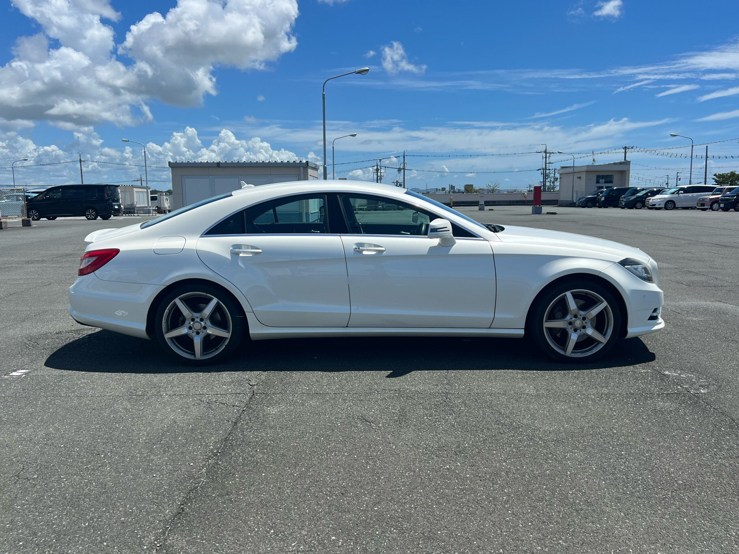 【試乗レポート】メルセデスベンツCLS350に乗った感想をご紹介！ - SANE CARS BLOG